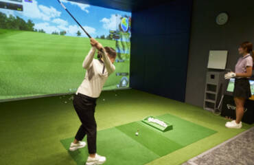 GOLF NEXT24（ゴルフネクスト24）完全個室の評判は？料金・リアルな口コミまとめ | ゴルフだより